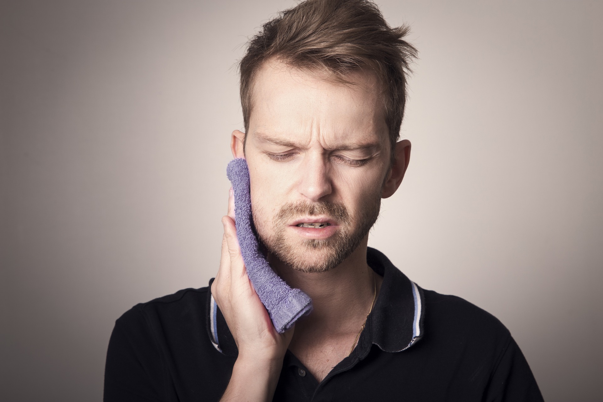 TMJ Symptoms | Reno TMJ Treatment | TMJ Surgery